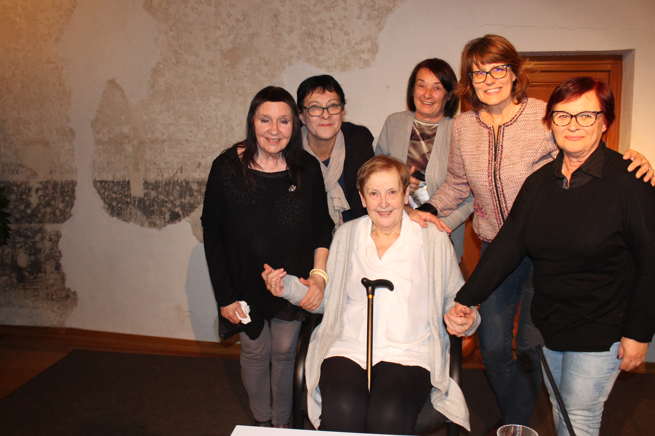 CONFERITO A MARIA PFEIFFER IL PREMIO ISOLA D’ISTRIA | Il Mandracchio